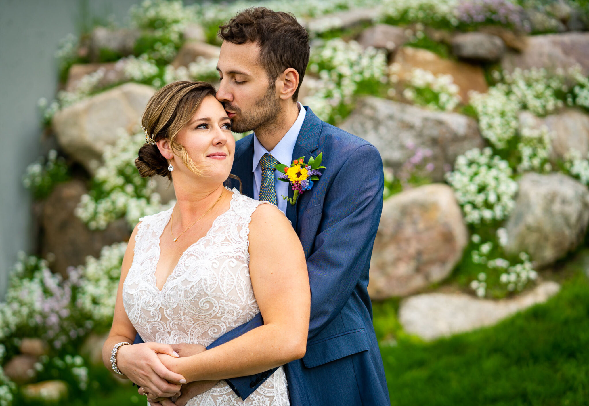 SAPPHIRE POINT OVERLOOK ELOPEMENT - Autumn Parry Photography